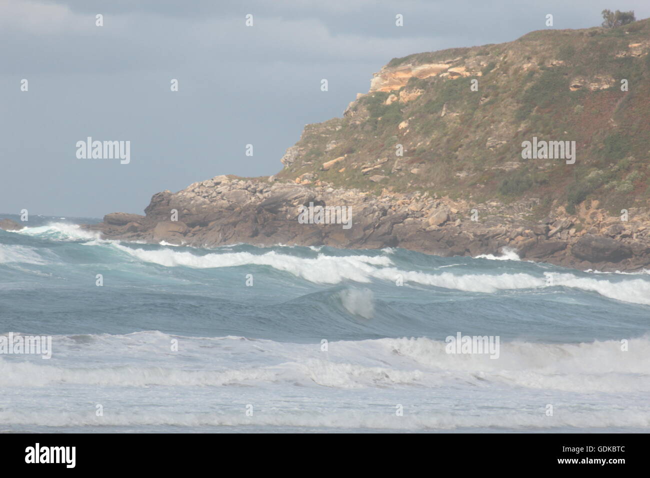 Coast waves hi-res stock photography and images - Alamy