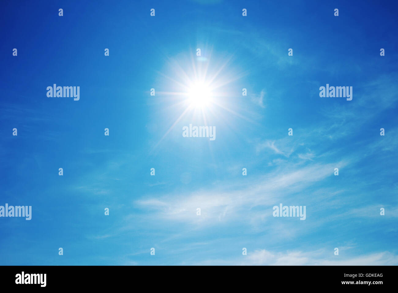 Summer daytime sun hi-res stock photography and images - Alamy