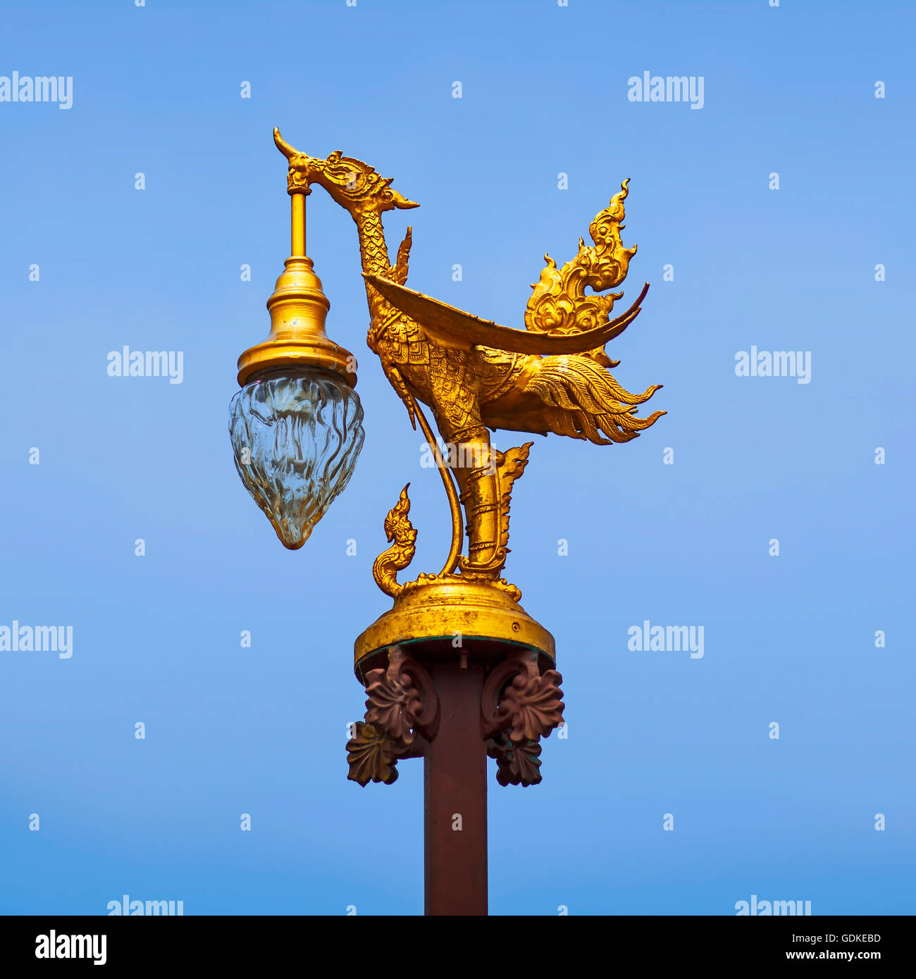 Golden swan thai style light hi-res stock photography and images - Alamy