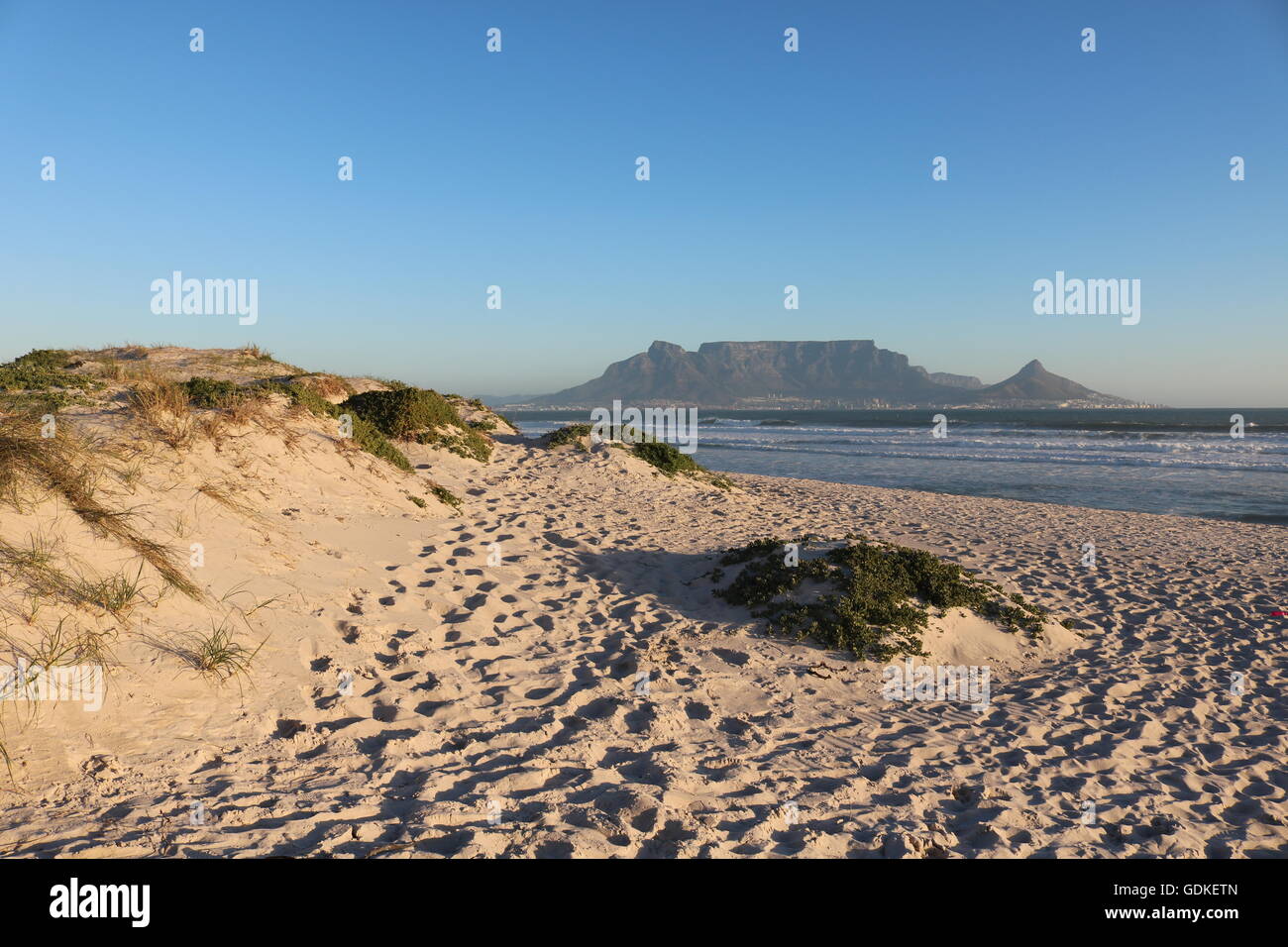 Table mountain cape town sunset hi-res stock photography and images - Alamy