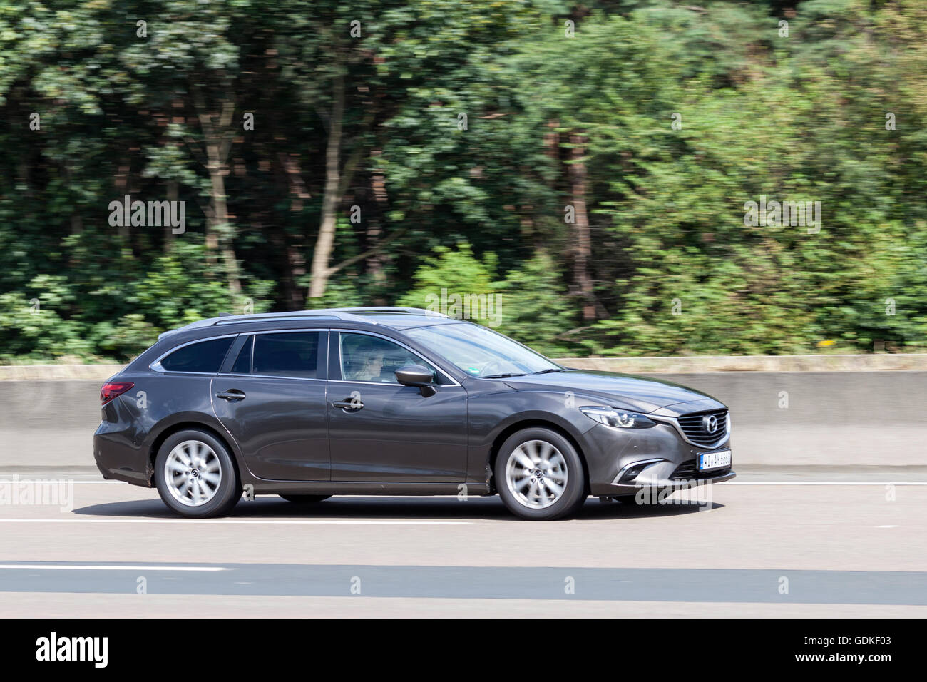 Mazda 6 hi-res stock photography and images - Alamy
