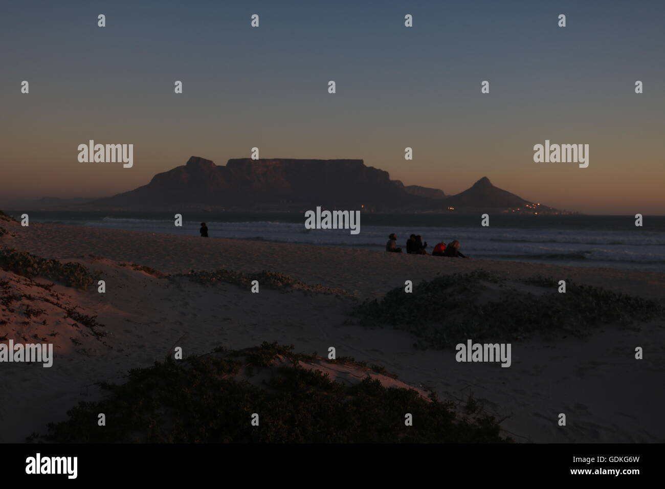 New seven wonders table mountain hi-res stock photography and images ...