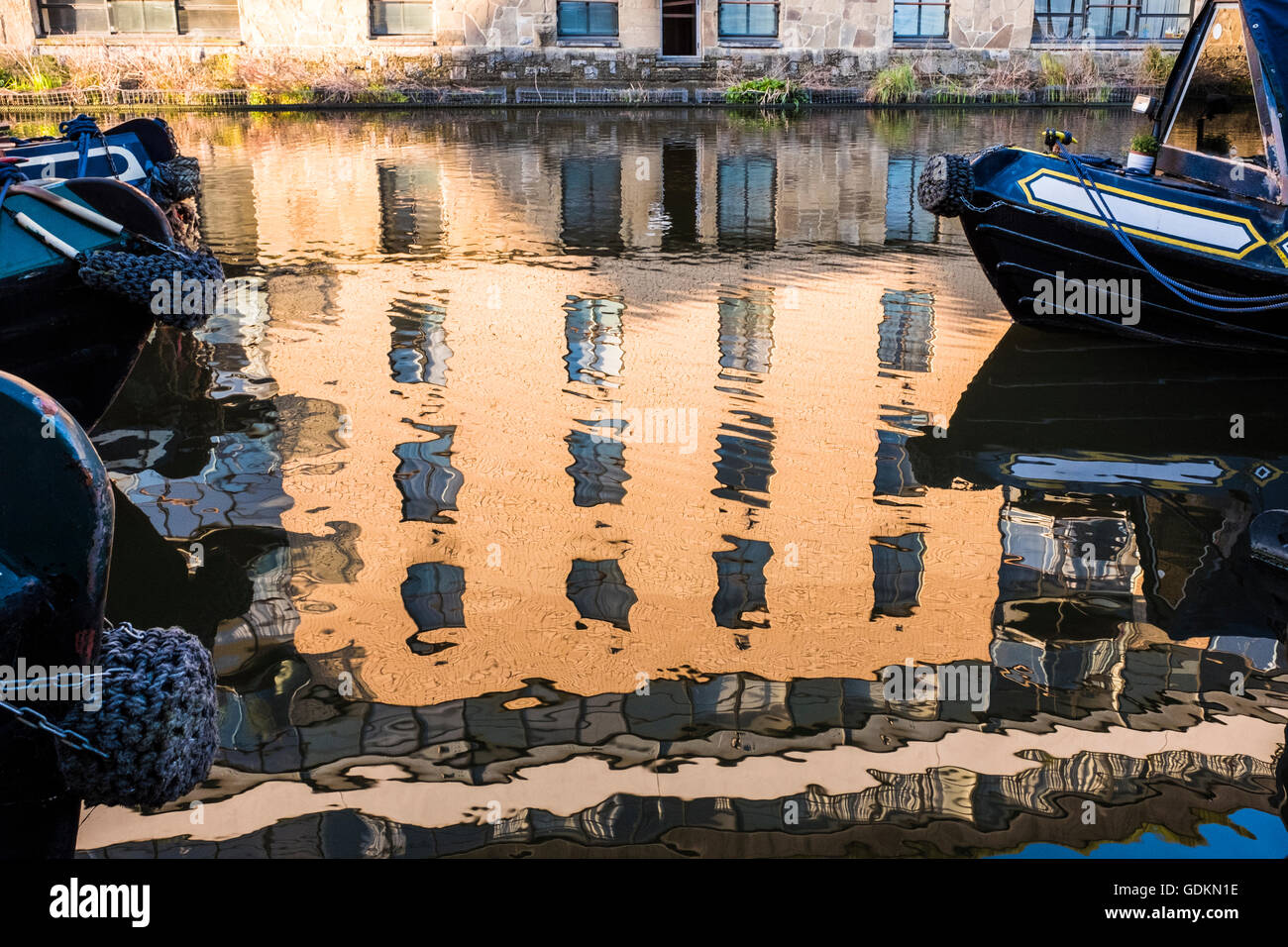 Regent's Canal building reflection, London, England, U.K Stock Photo ...