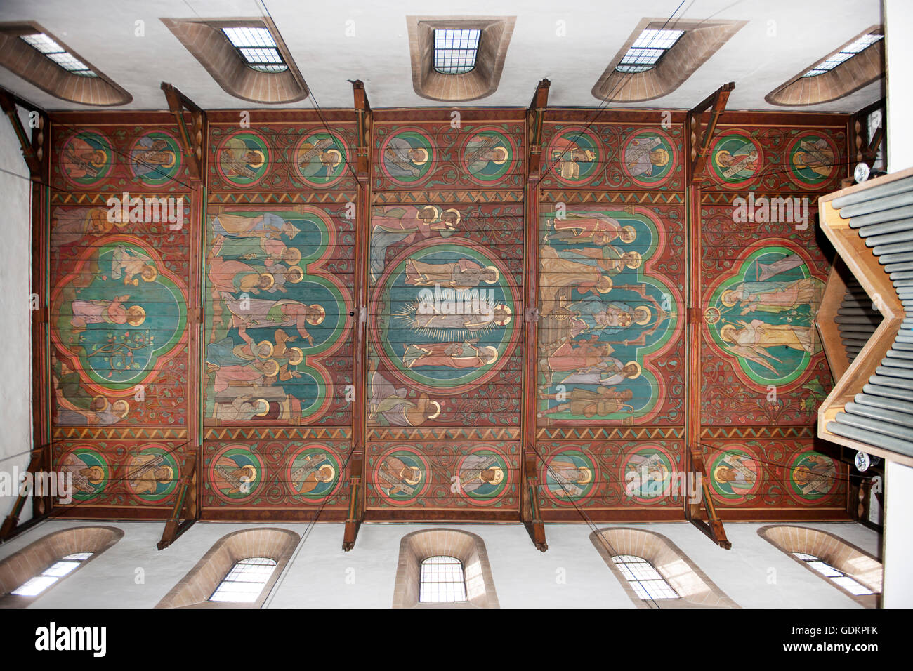 Deutschland, Oberbergischer Kreis, Morsbach, romanische Basilika Sankt ...