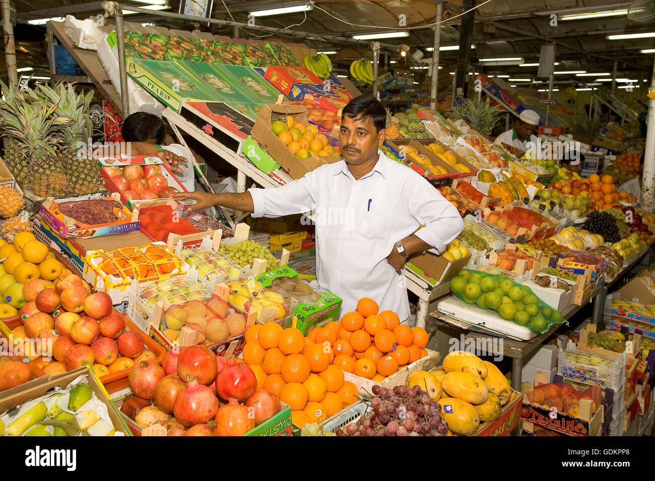 Fruit stall at the Deira market, Dubai, UAE Stock Photo - Alamy