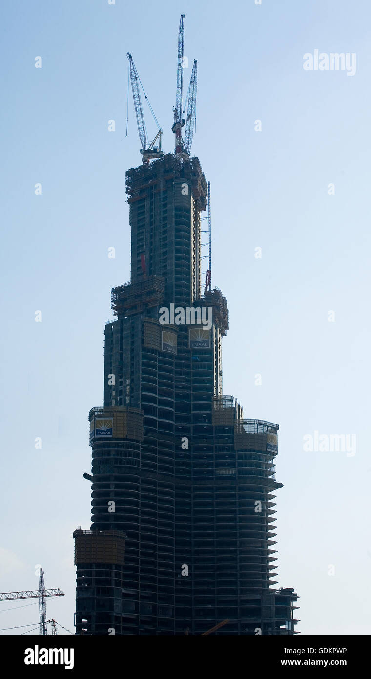 Construction of the Burj Khalifa, Dubai, UAE Stock Photo - Alamy