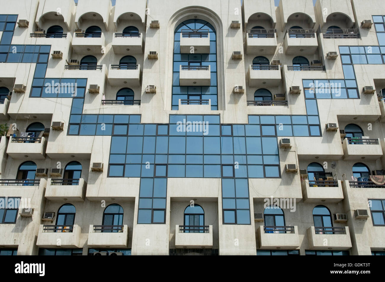 A building in Sharjah, Sharjah, UAE Stock Photo - Alamy