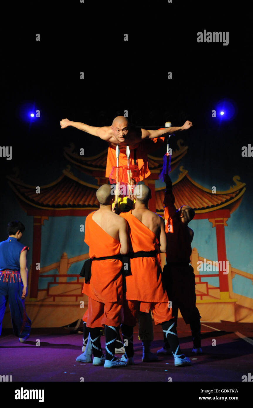 A performer showcases his skills, the Chinese State Circus, Dubai, UAE ...