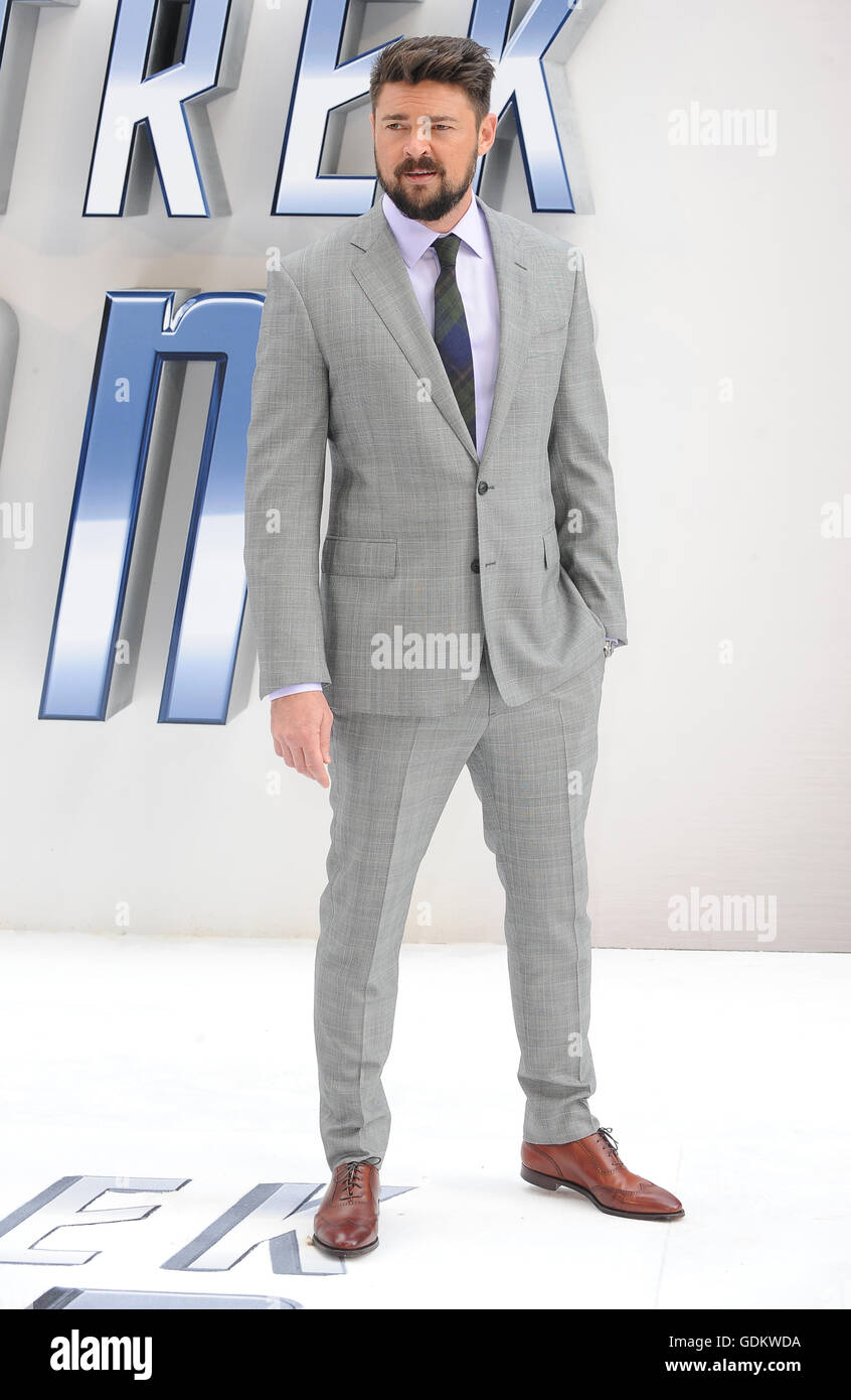 Karl Urban Suit