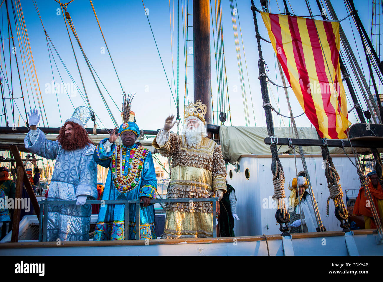 the Three Wise Men arrive by boat, evening before the Three Wise Men´s ...