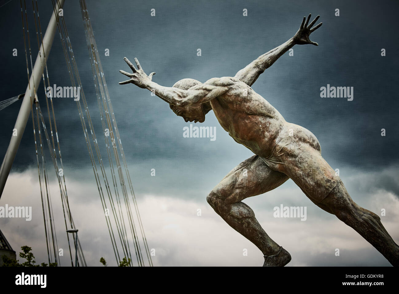 Starting pistol hi-res stock photography and images - Alamy