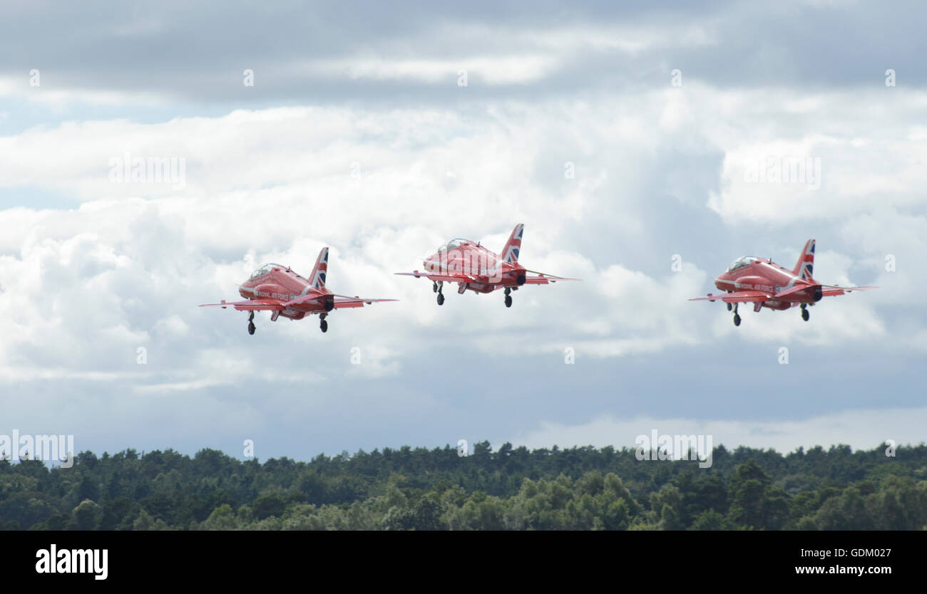 Red Arrows Hawks at Farnborough Airshow 2016 Stock Photo - Alamy