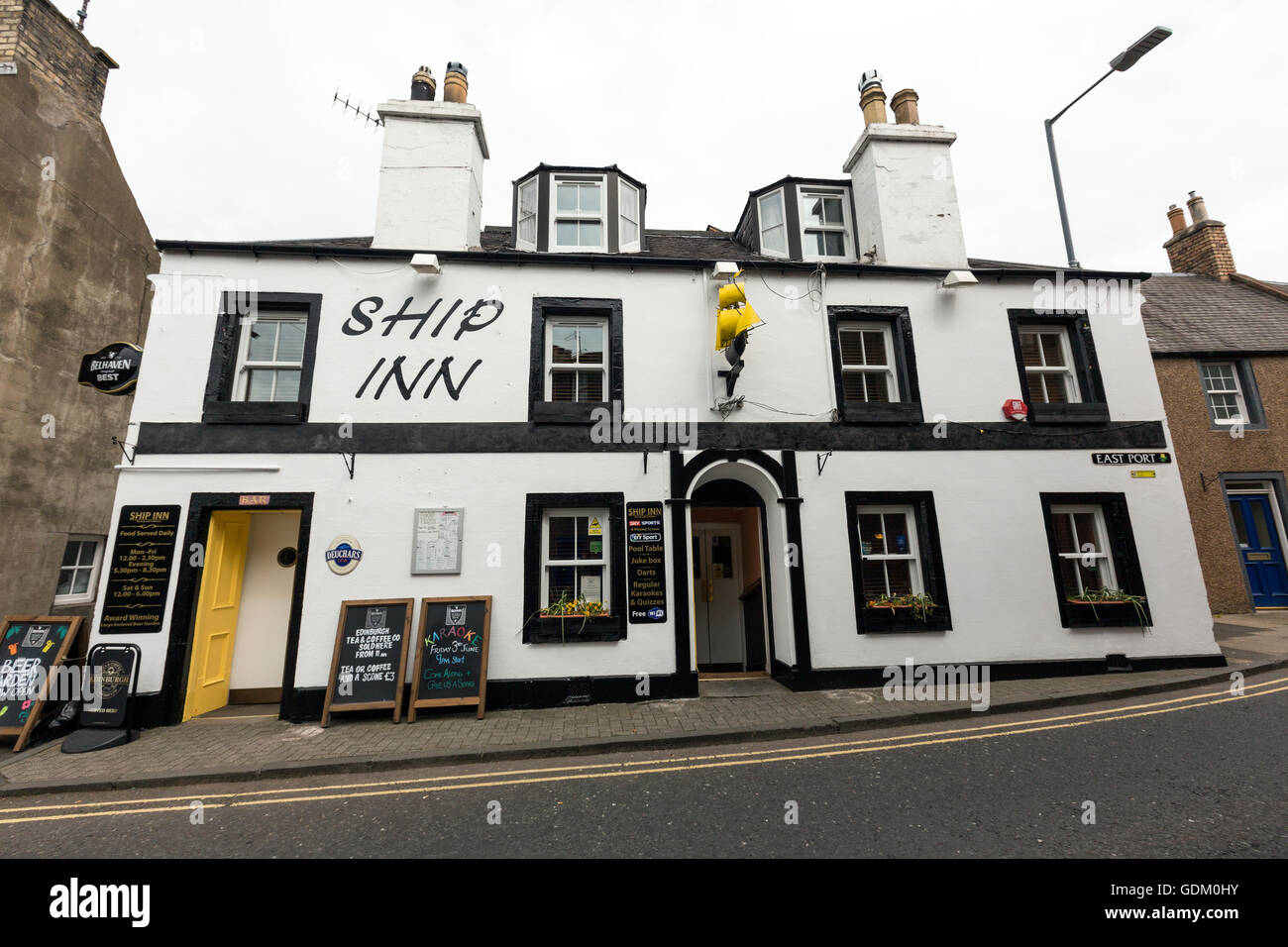 The ship inn pub hi-res stock photography and images - Alamy