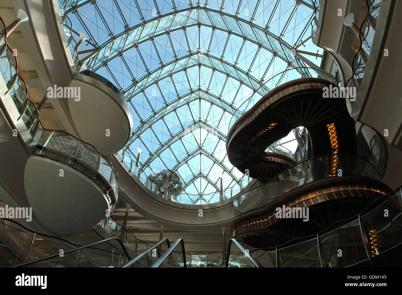 Interior shots of Burjuman shopping centre, Dubai, UAE Stock Photo - Alamy