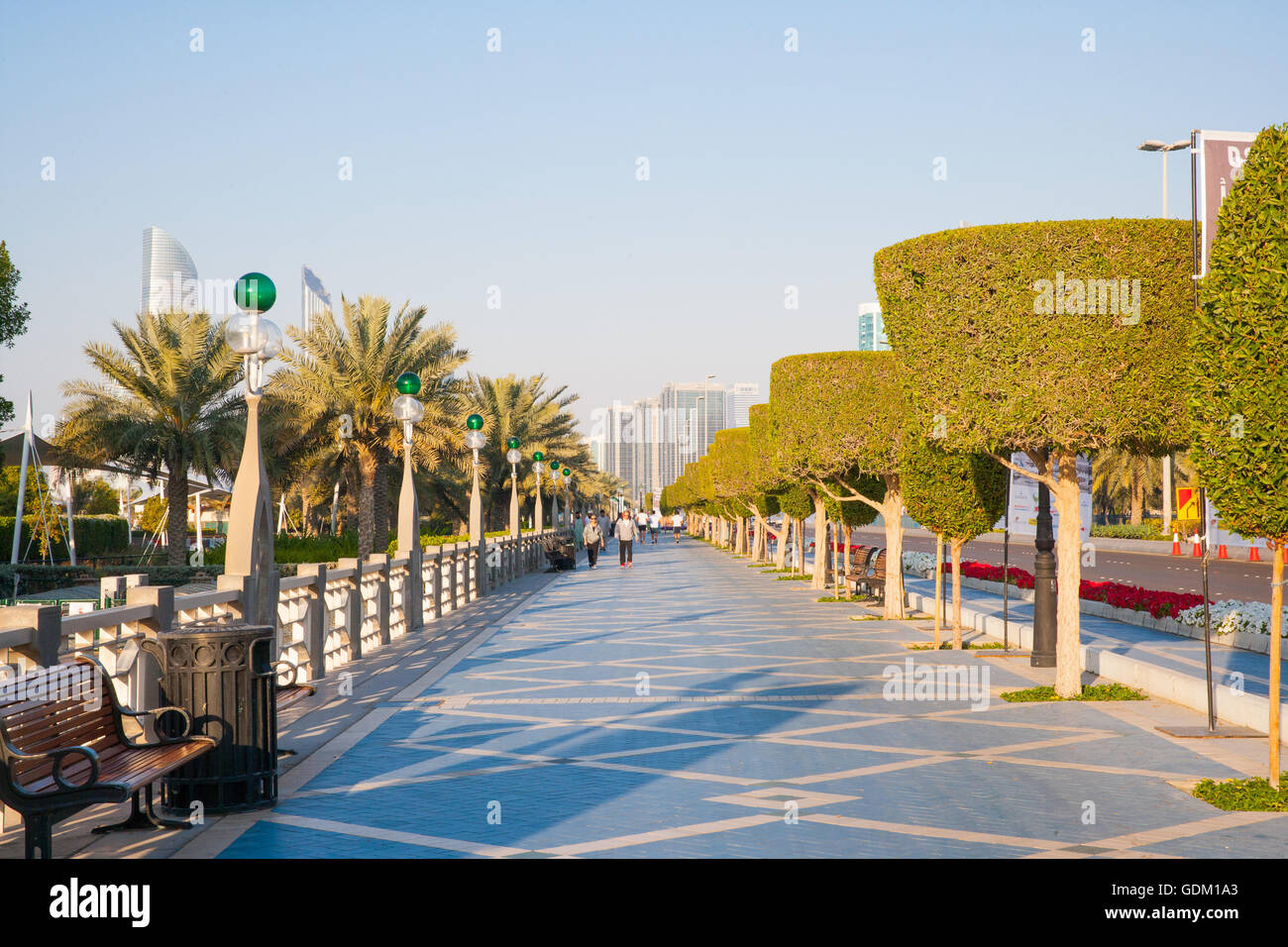 Abu Dhabi Corniche, Abu Dhabi, UAE Stock Photo - Alamy