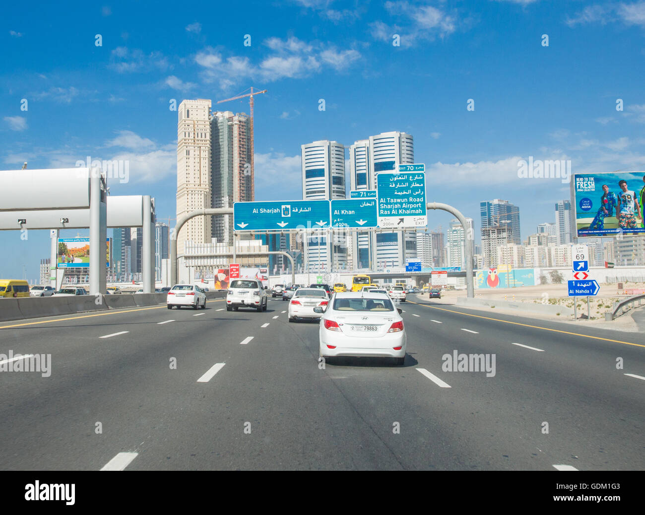 The Dubai - Sharjah highway, Dubai, UAE Stock Photo - Alamy