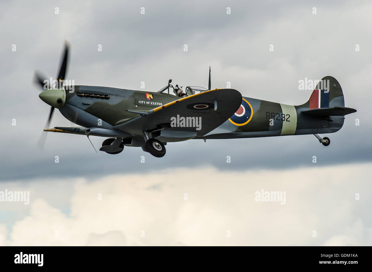 Supermarine Spitfire Mark IX RR232 'City of Exeter' takes off to ...