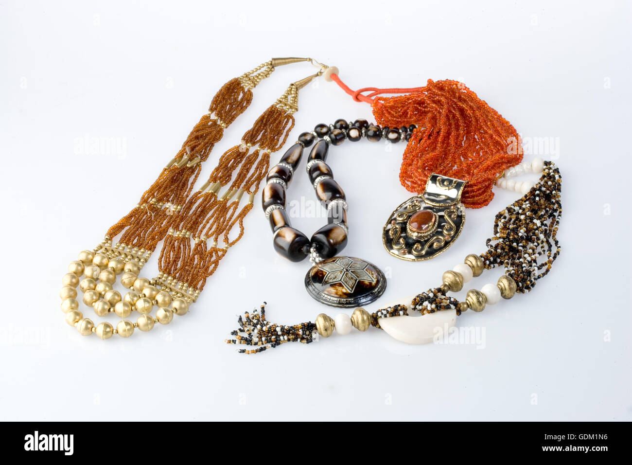 Middle eastern jewelry hi-res stock photography and images - Alamy