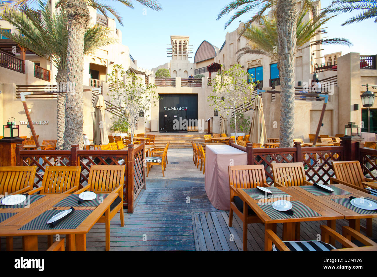 Tables outside Madinat Jumeirah, Dubai, UAE Stock Photo - Alamy