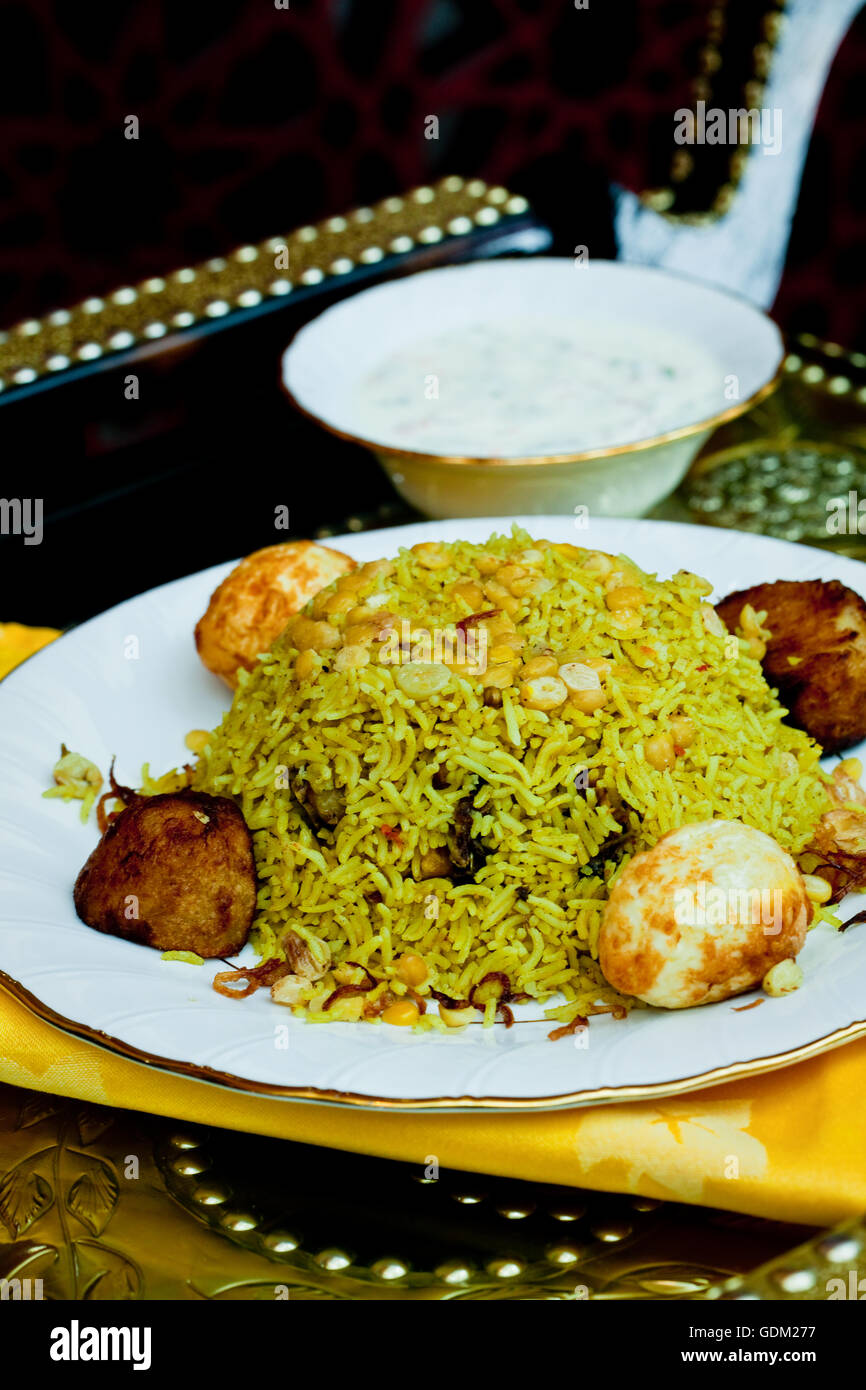 Arabic food dish dubai uae hi-res stock photography and images - Alamy