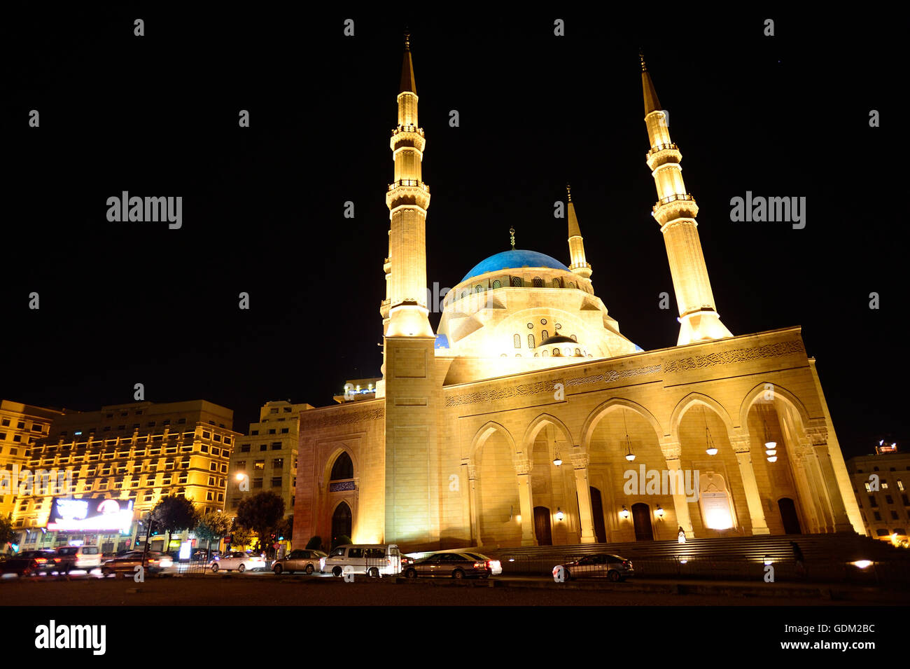 Lebanon, Beirut: Martyrs' Square (LF)Mohammed al-Amin Mosque at Beirut ...