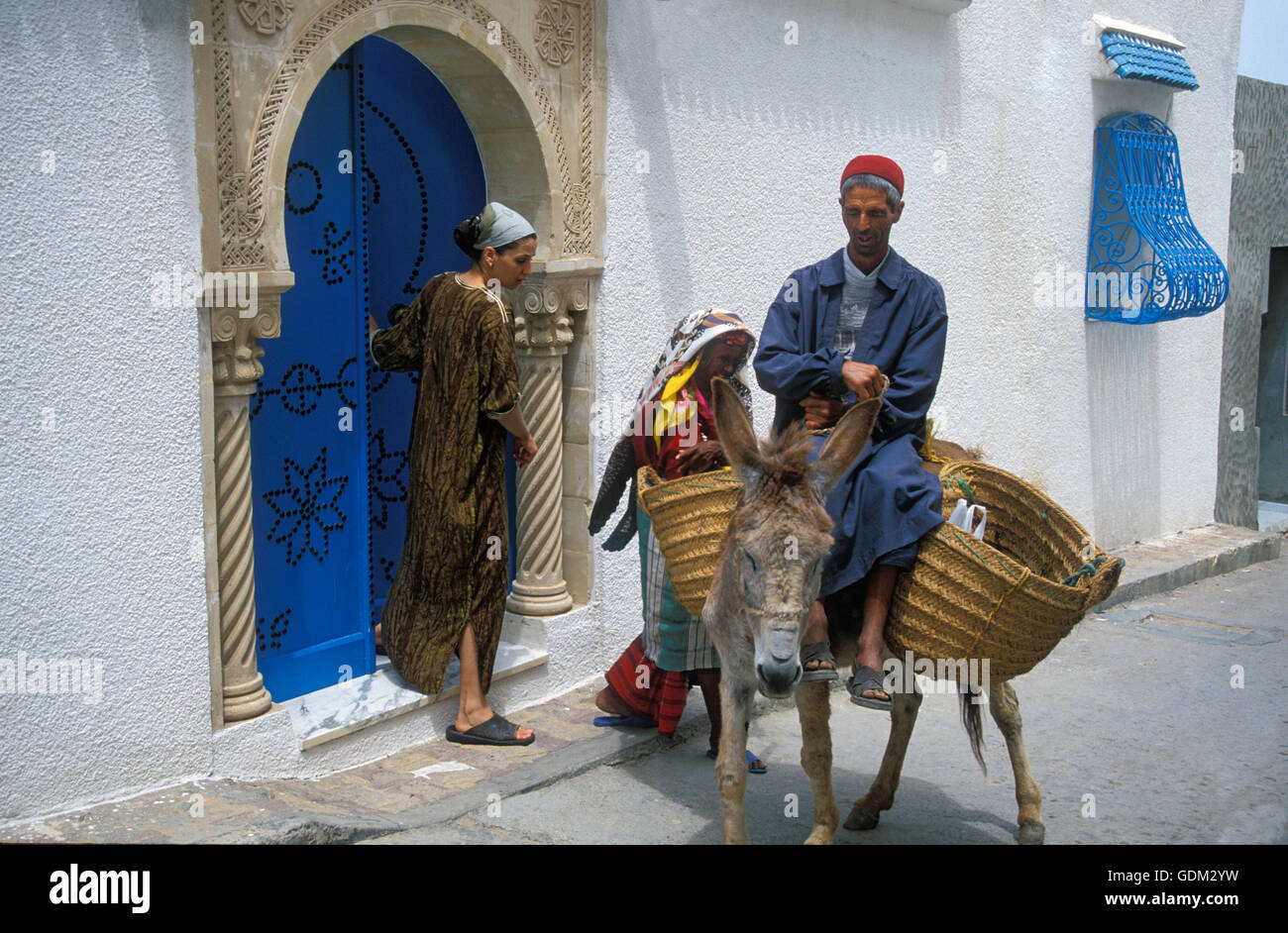 Traditional house in Matmata, MATMATA, TUNISIA Stock Photo - Alamy