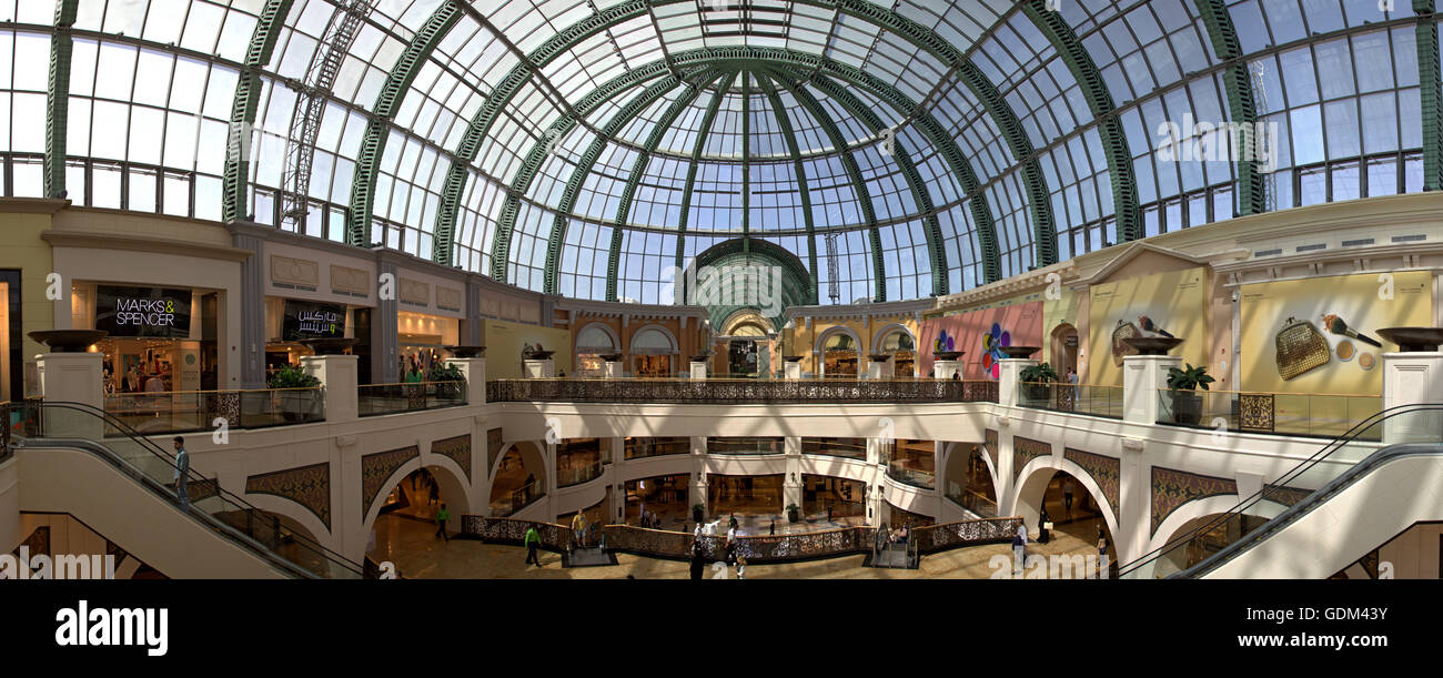 Interior Panoramic view of Mall of the Emirates, Dubai Stock Photo - Alamy
