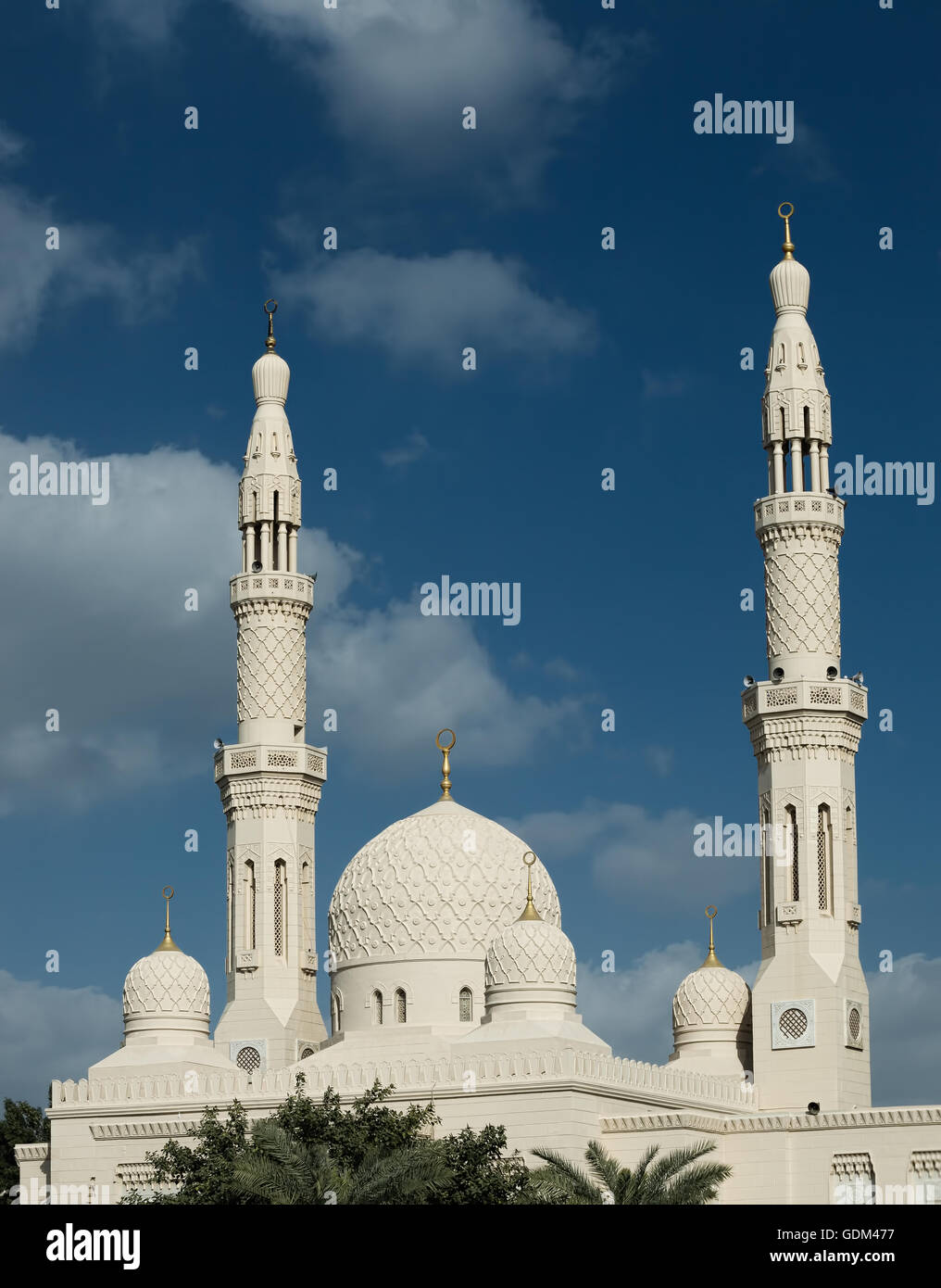 Jumeirah Mosque, Dubai, UAE Stock Photo - Alamy