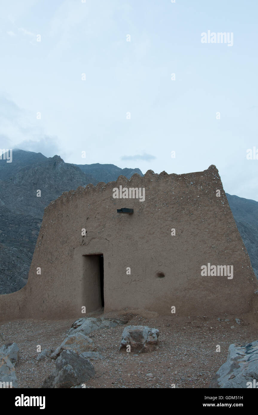 Old mud castle in Ras Al Khaimah, UAE Stock Photo - Alamy
