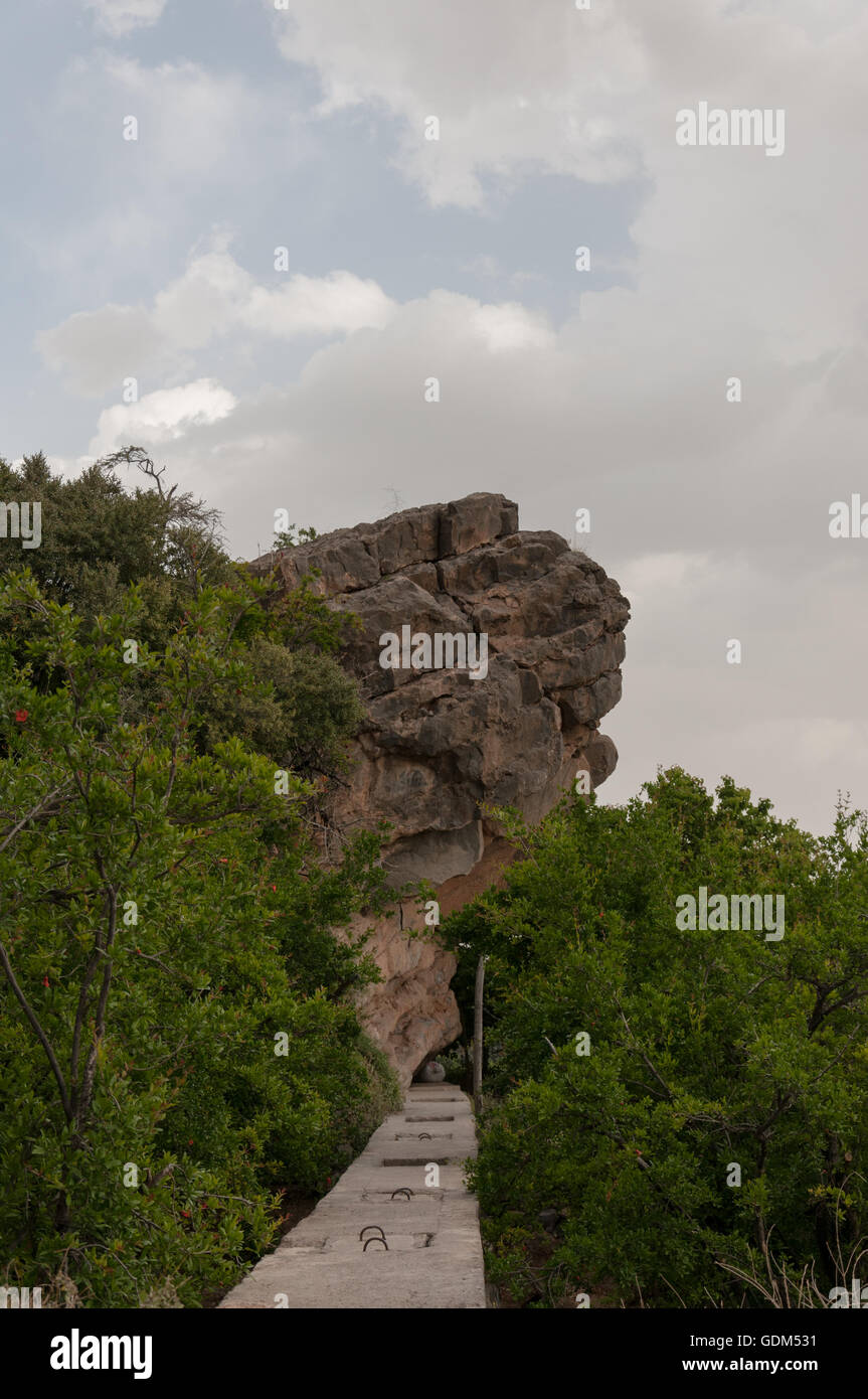 Rock formation in Jebel Akhdar mountains, Oman Stock Photo - Alamy