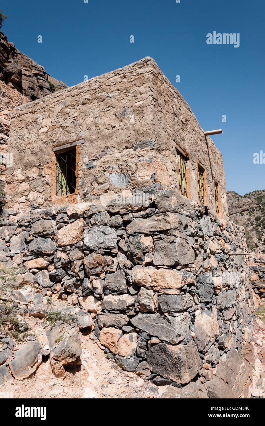 Ruins of old Omani stone houses, in Jebel Akhdar, Oman Stock Photo - Alamy