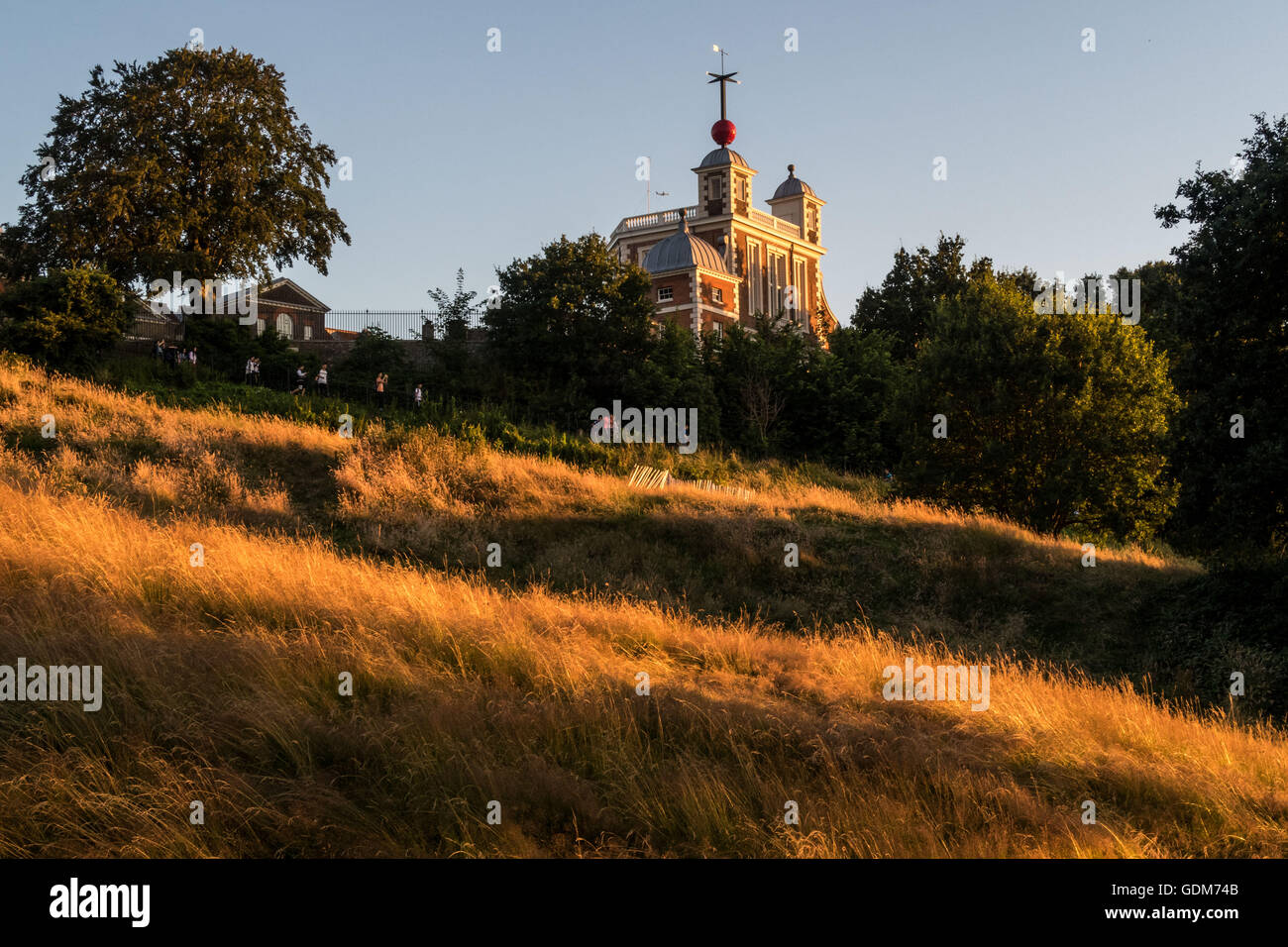 Royal observatory greenwich sunset hi-res stock photography and images ...