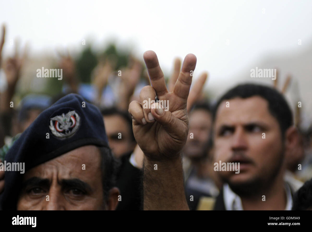 Houthi movement hi-res stock photography and images - Alamy