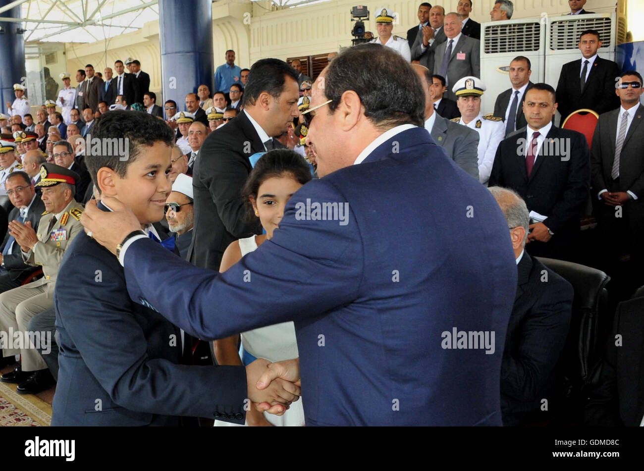 Egyptian police graduation ceremony hi-res stock photography and images ...