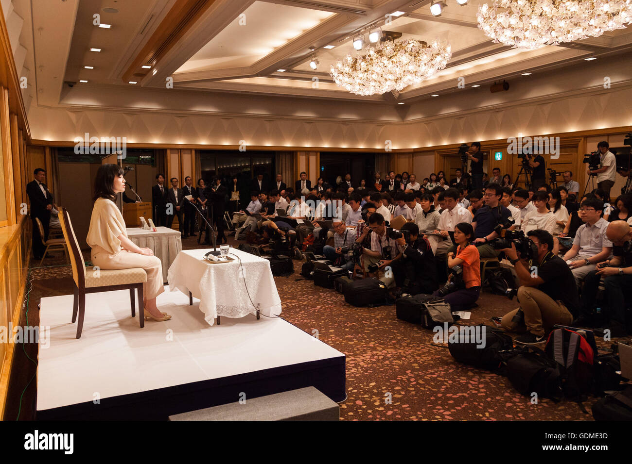 Author Sayaka Murata speaks during the 155th Naoki Prize and Akutagawa ...