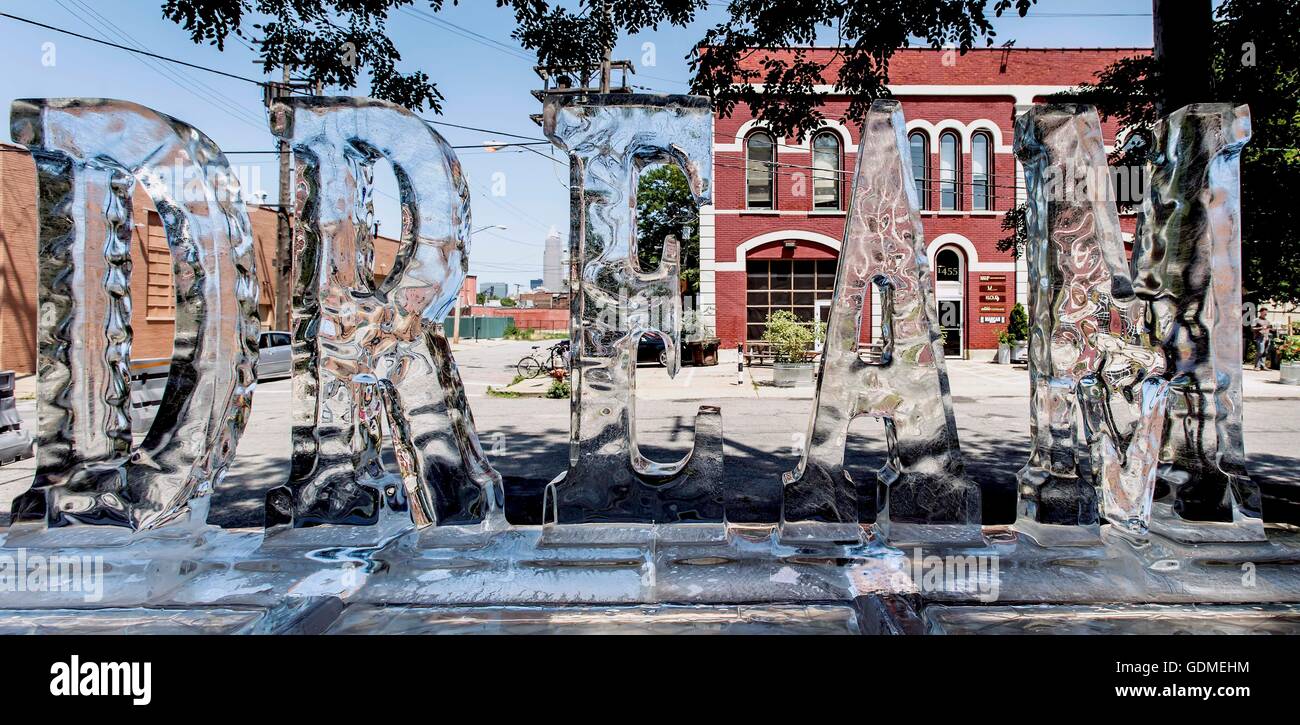 American transformer hi-res stock photography and images - Alamy