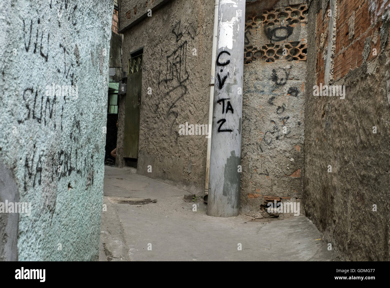 Comando vermelho hi-res stock photography and images - Alamy