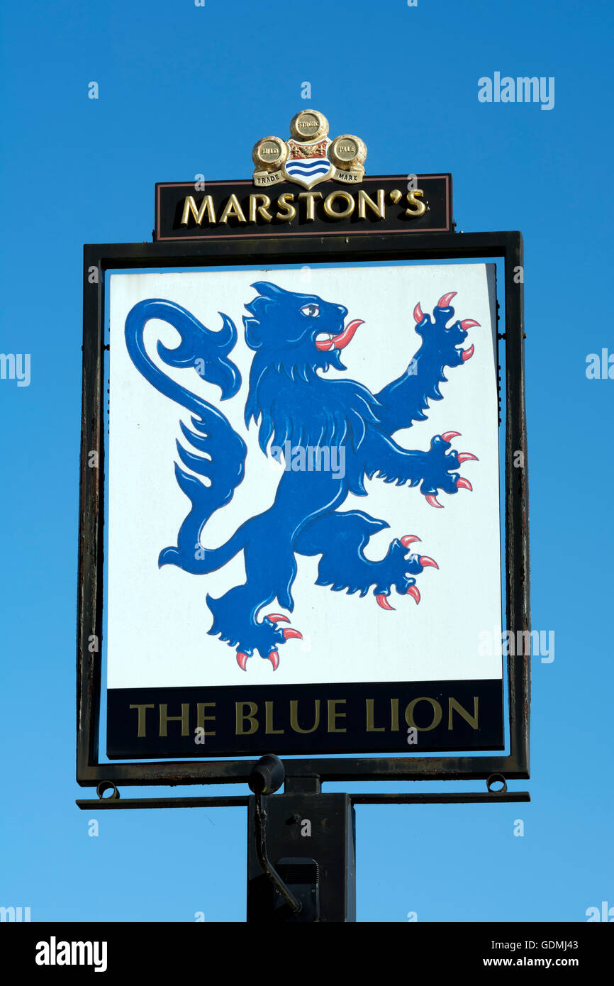 British pub marstons hi-res stock photography and images - Alamy