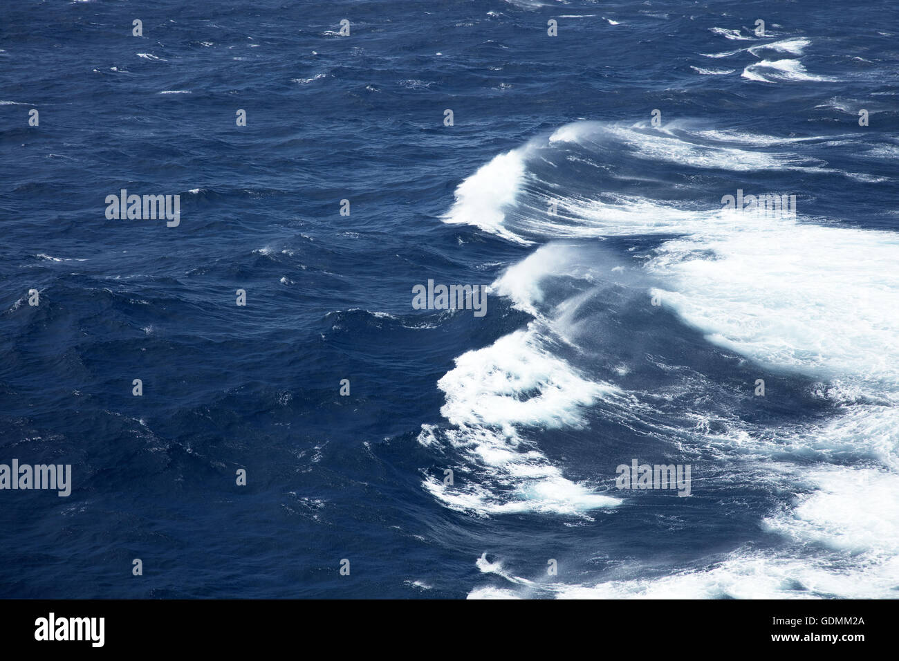 Rough seas and sunshine in the mid Atlantic Ocean Stock Photo - Alamy