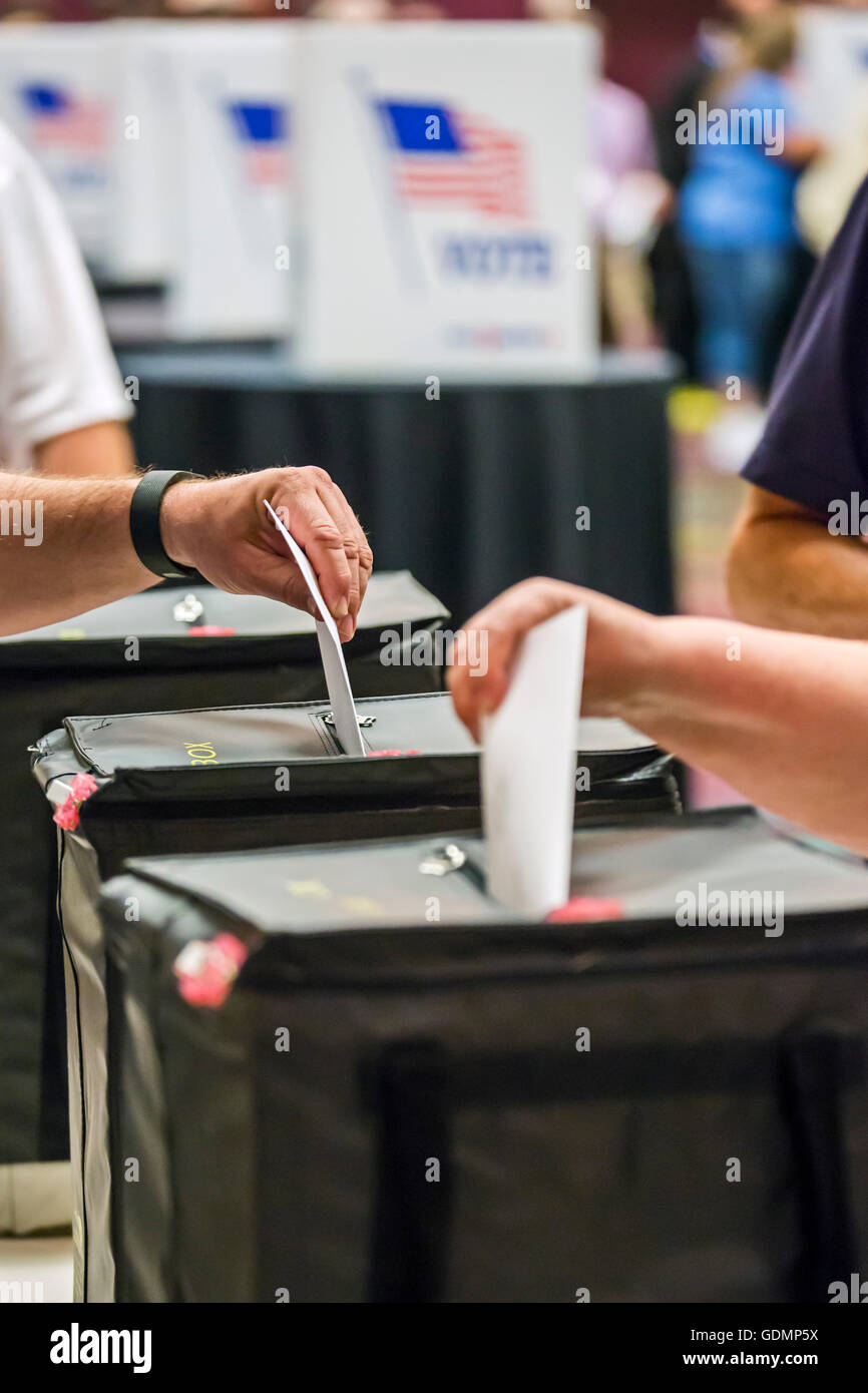 Las Vegas, Nevada - Delegates to the Teamsters Union convention cast ...