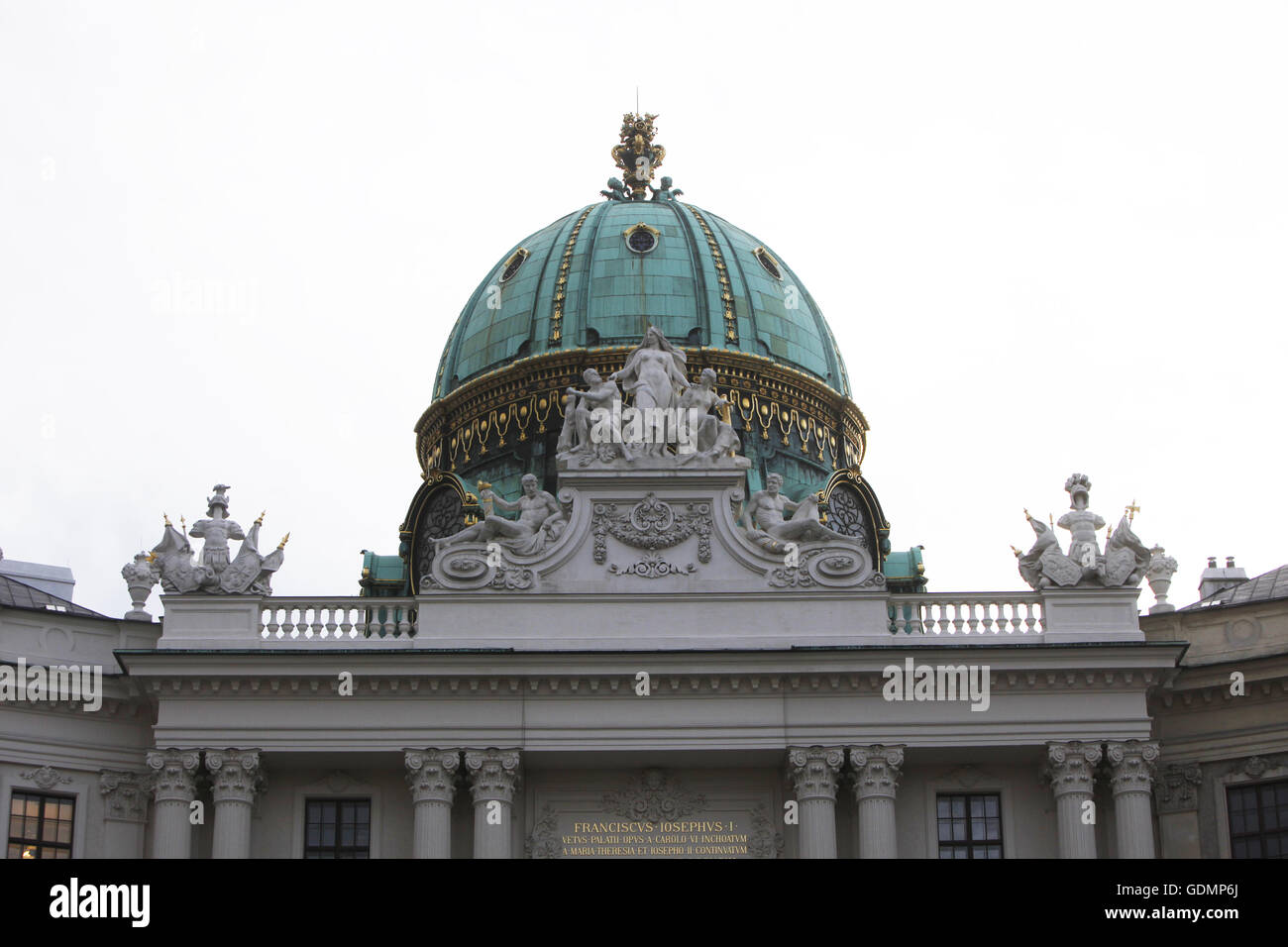 Vienna - Roof top Sculpture at Hofburg Palace Stock Photo - Alamy