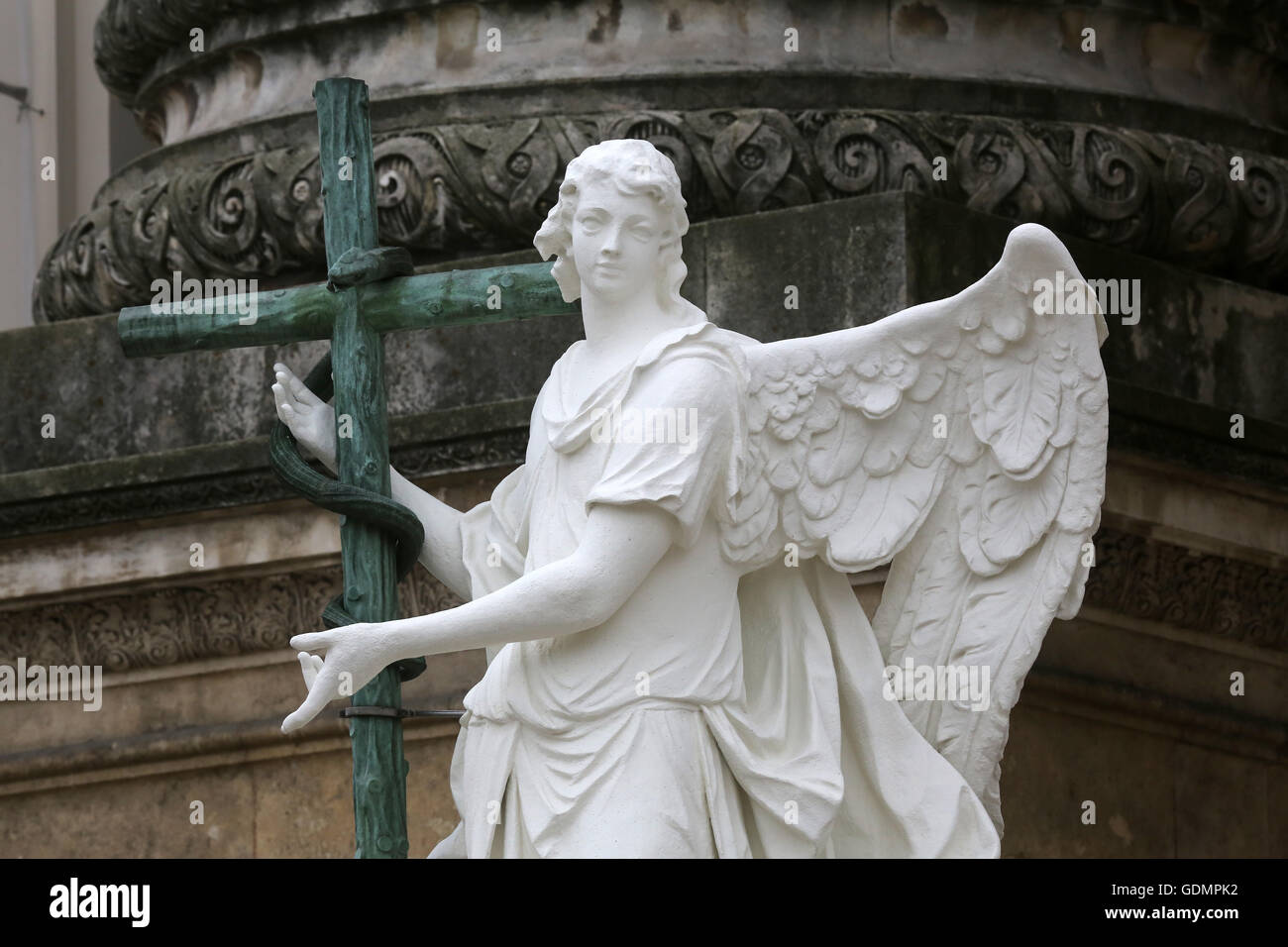 Vienna statue angel architecture hi-res stock photography and images ...