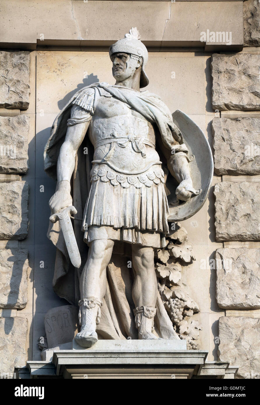 Ancient Roman Warrior Statue