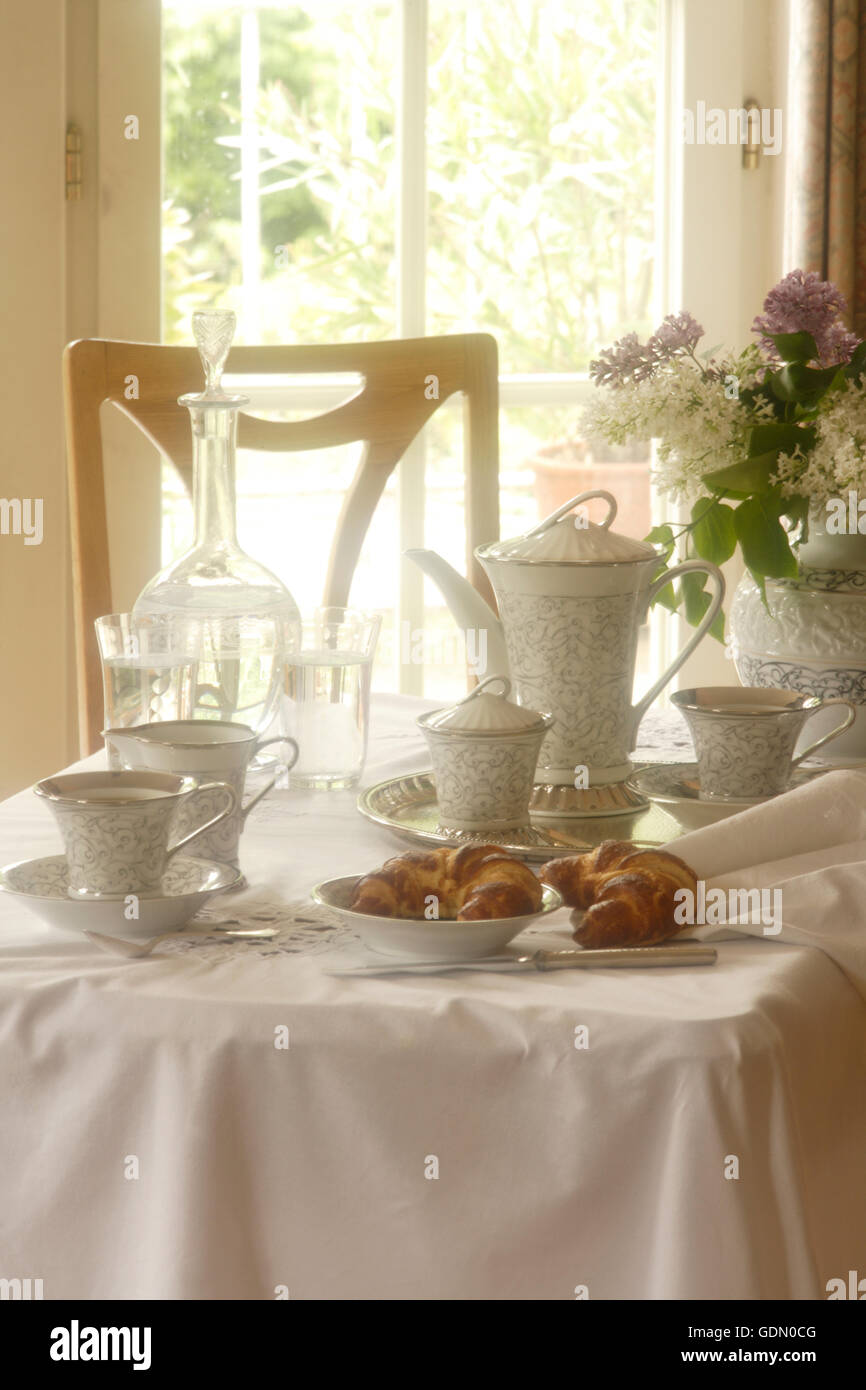 Still life, well-laid breakfast table Stock Photo - Alamy