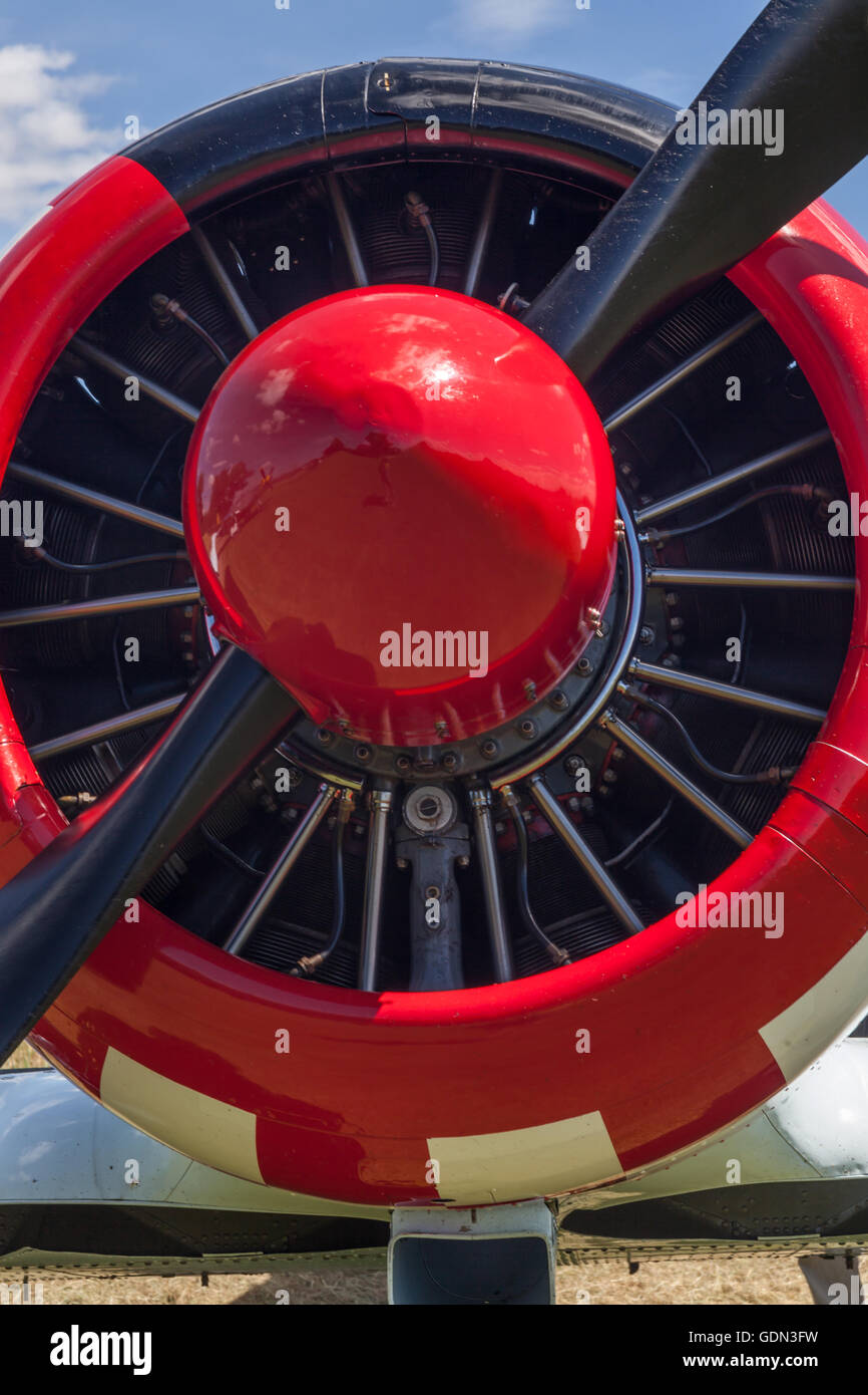 Engine Harvard Aircraft Stock Photos & Engine Harvard Aircraft Stock ...