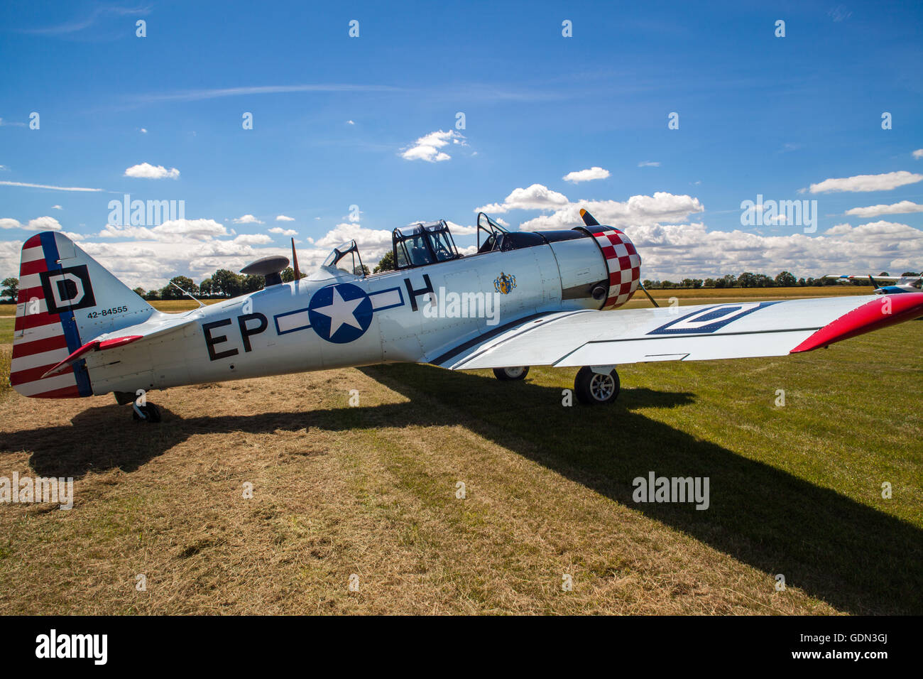 at-6D Harvard III (T6 Texan) at hardwick warbirds Stock Photo - Alamy