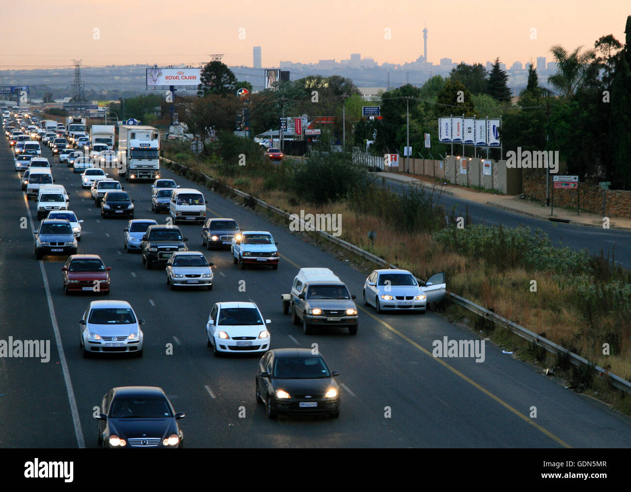 M1 rush hour traffic hi-res stock photography and images - Alamy