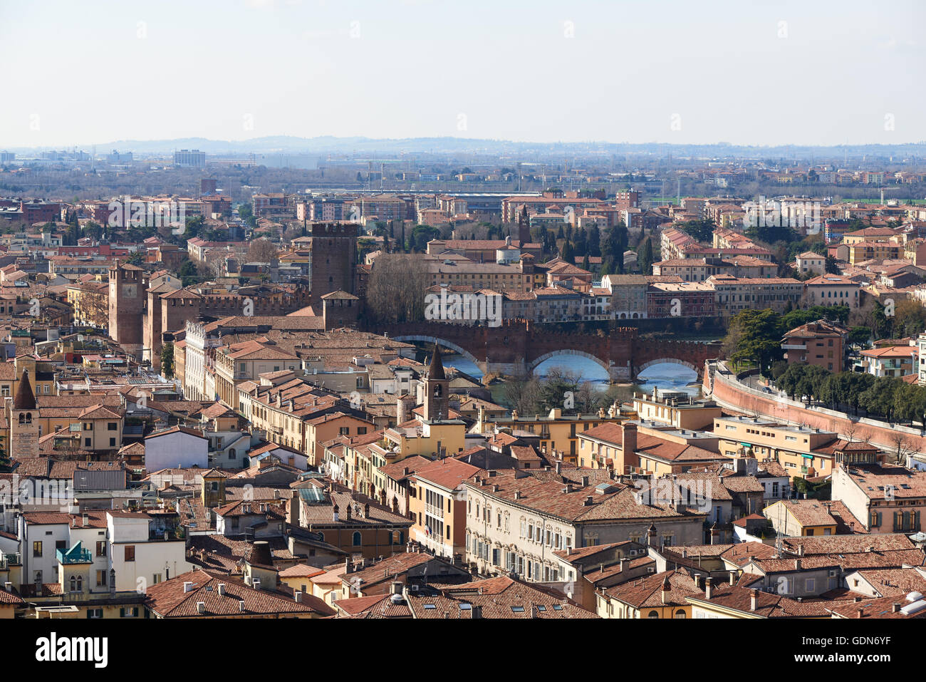 Ponte di Castel Vecchio (Scaliger Bridge), a fortified bridge in Verona ...