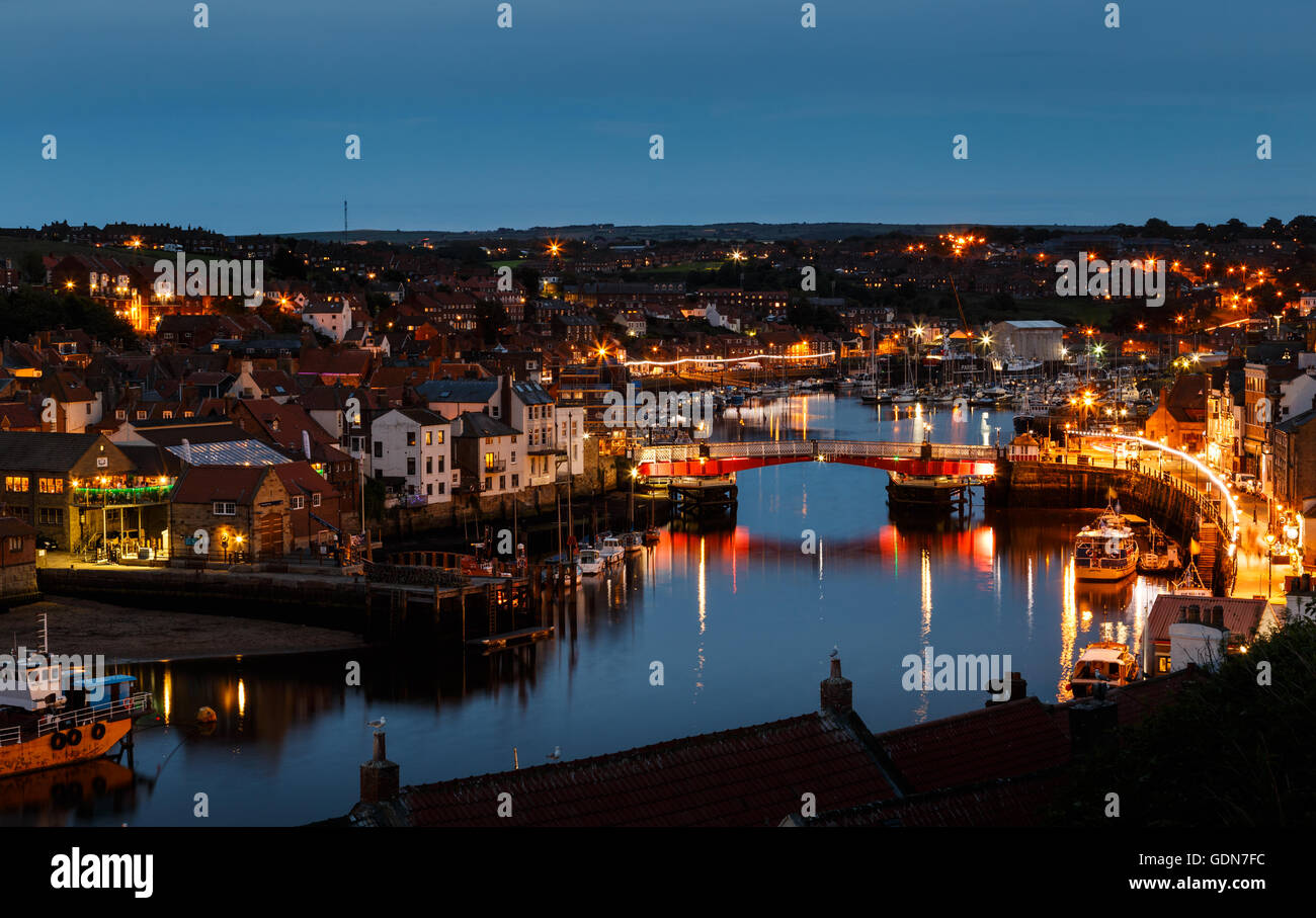 Whitby swing bridge harbour hi-res stock photography and images - Alamy