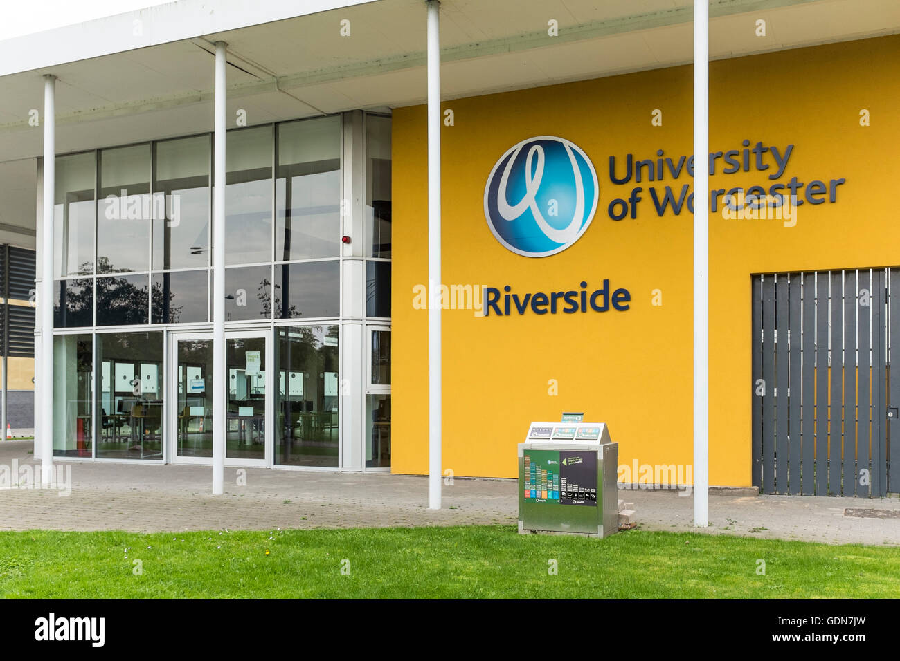 University of Worcester Riverside building, Worcester, Worcestershire ...